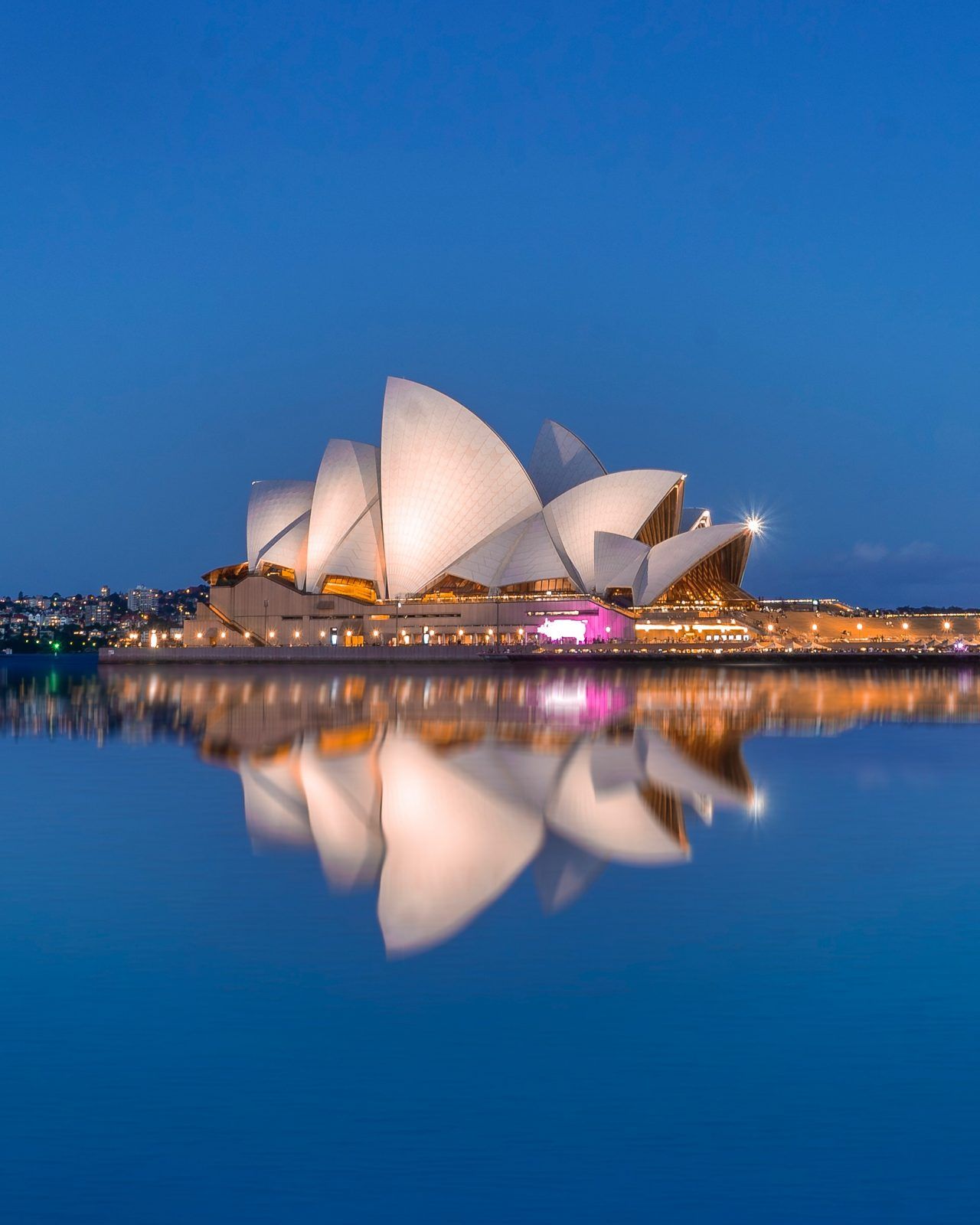 Ópera de Sidney, tres edificios en uno